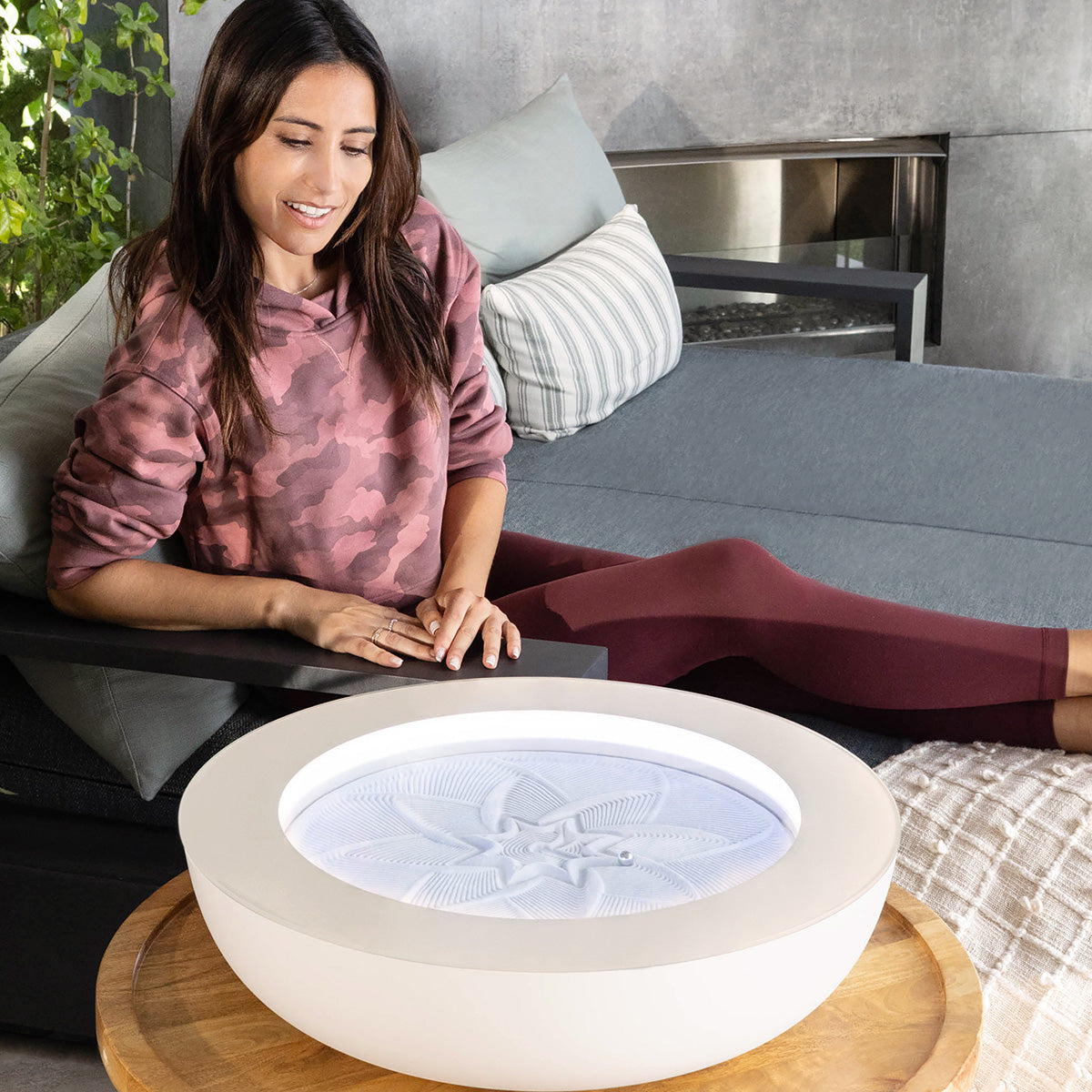 16'' Sandscapes Table – Sharper Image