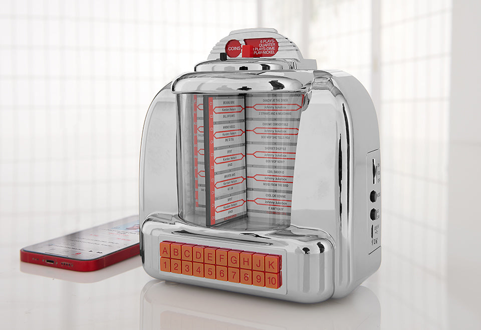 Tabletop Diner Jukebox Radio with Bluetooth – Sharper Image
