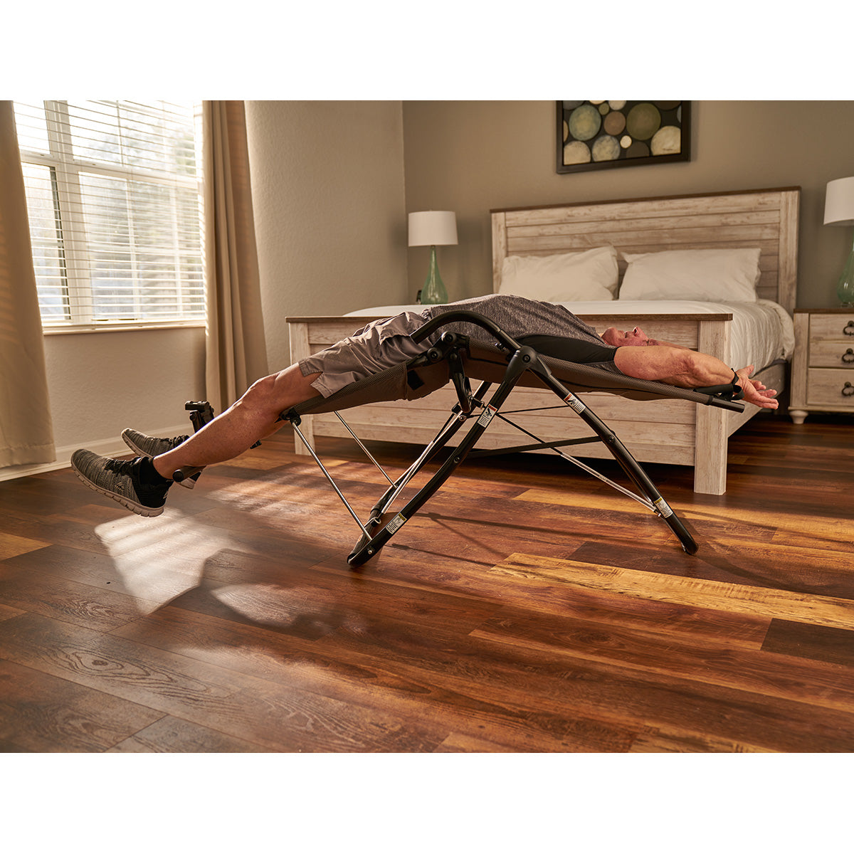 Echelon FitNation Core Lounge Ultra Workout Chair – Sharper Image