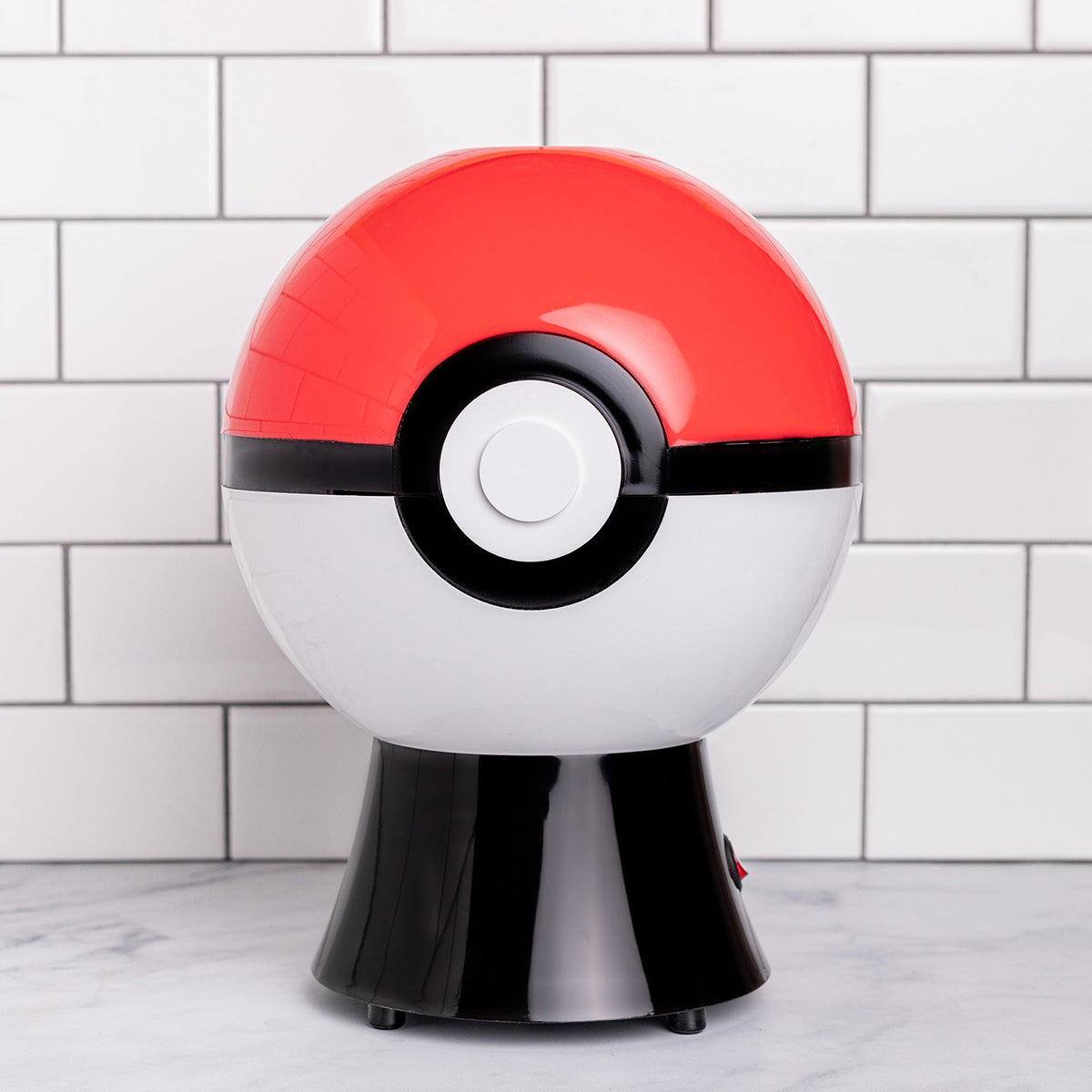 Pokémon Poké Ball Popcorn Maker – Sharper Image