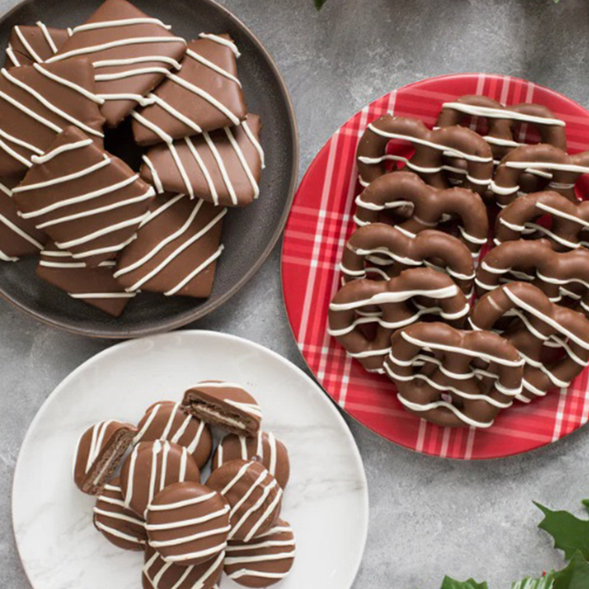 Sugar Plum Holiday Cheer Chocolate Treat Trio – Sharper Image