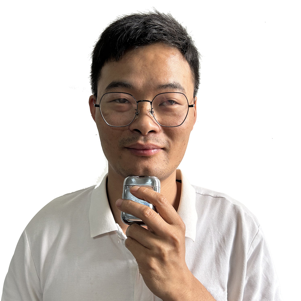 Wet and Dry Electric Shaver – Sharper Image